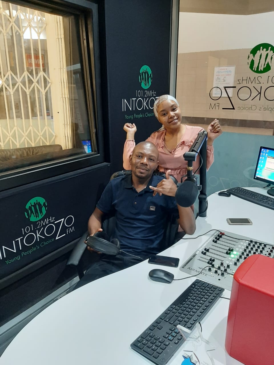 Abe-Jam Early Breakfast Show bafisa ukuyosakazela emphakathini | Eyethu ...