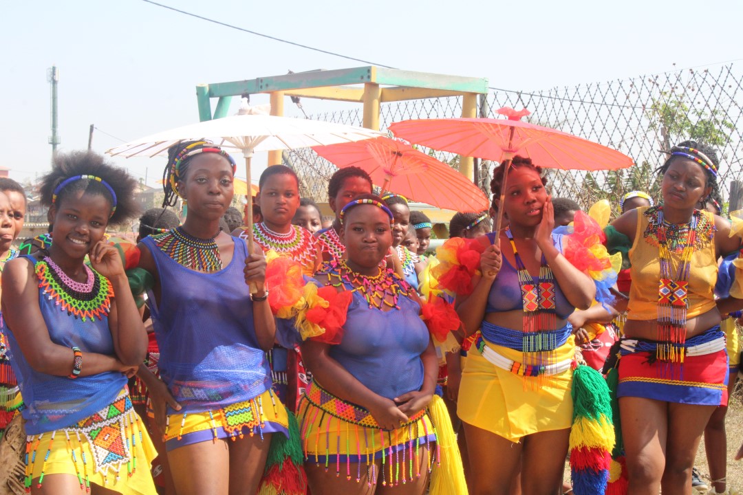 Izintombi zaseMlazi zikhuthazwe ngokuqhubeka nobuntombi bazo | Eyethu News