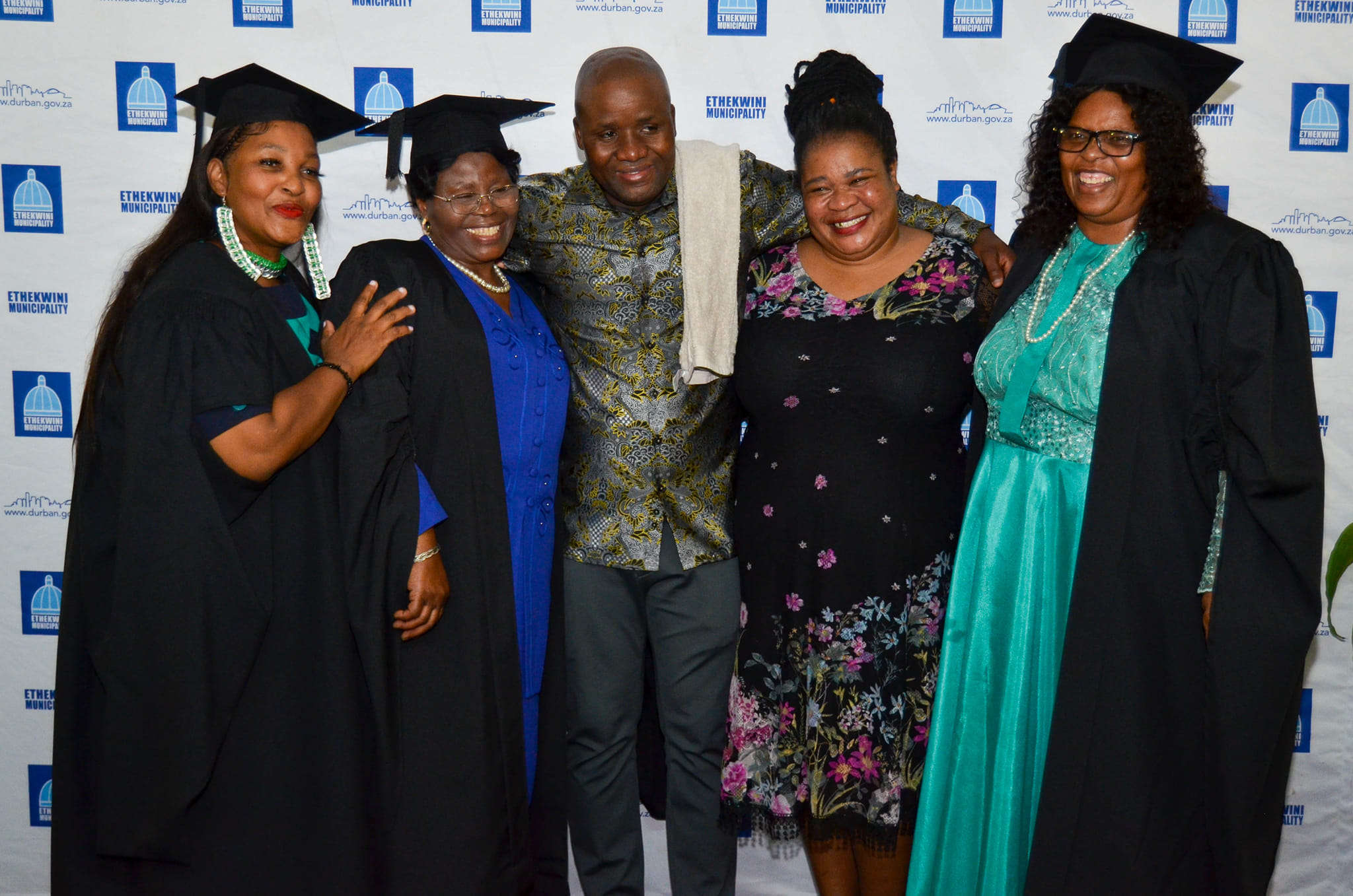 Baphothule uqeqesho abemikhiqizo yesikhumba | Eyethu News